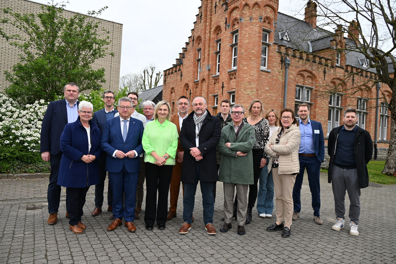 Psychiatrisch ziekenhuis Onzelievevrouw krijgt groen licht voor twee ...