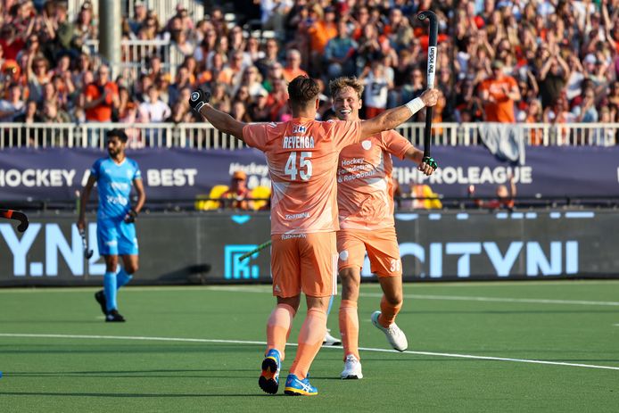 Brabantse broers zijn na jaar weer herenigd, nu bij Oranje: ‘Dit is niet gewoon, maar het voelt ...