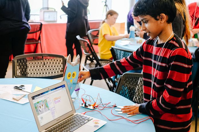 ‘Mama, ik wil leren programmeren’ | Tech | AD.nl