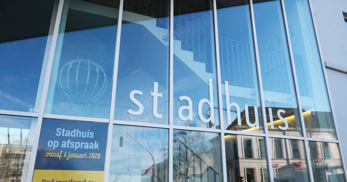 Vanaf vandaag enkel op afspraak naar stadhuis | Harelbeke | hln.be