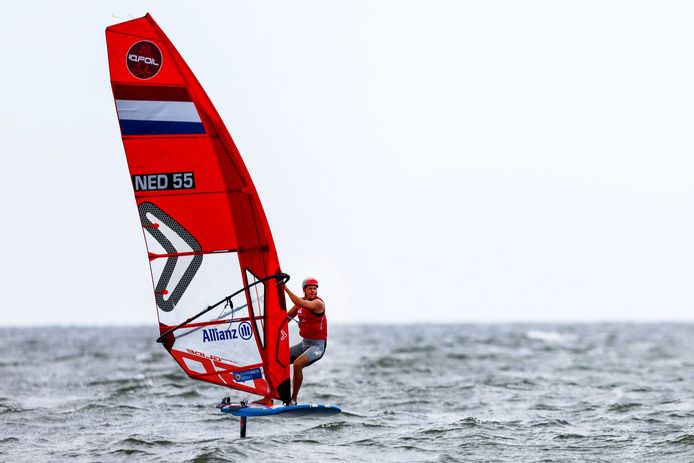 Windsurfer Luuc van Opzeeland pakt bij WK in Den Haag goud in ...