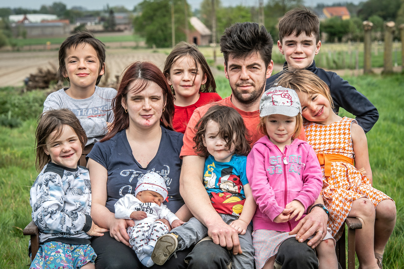 Gwenny (32) is zwanger van de twaalfde: broertje voor Alex, Axel, Xela ...