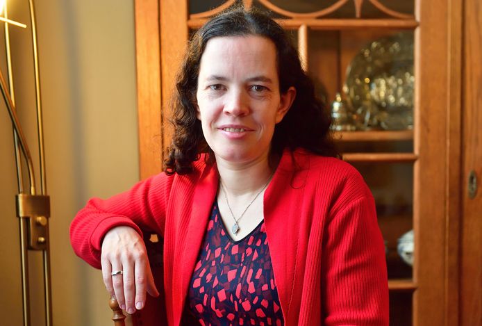 Fredi (35) maakt paasfilm over hoop: ‘Overeind komen uit moeilijke ...