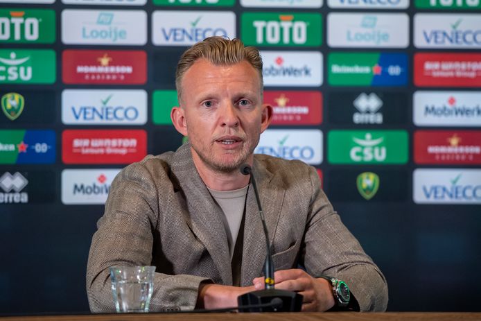 Geen tijdelijke terugkeer van ADO-trainer Dirk Kuijt naar Katwijk ...