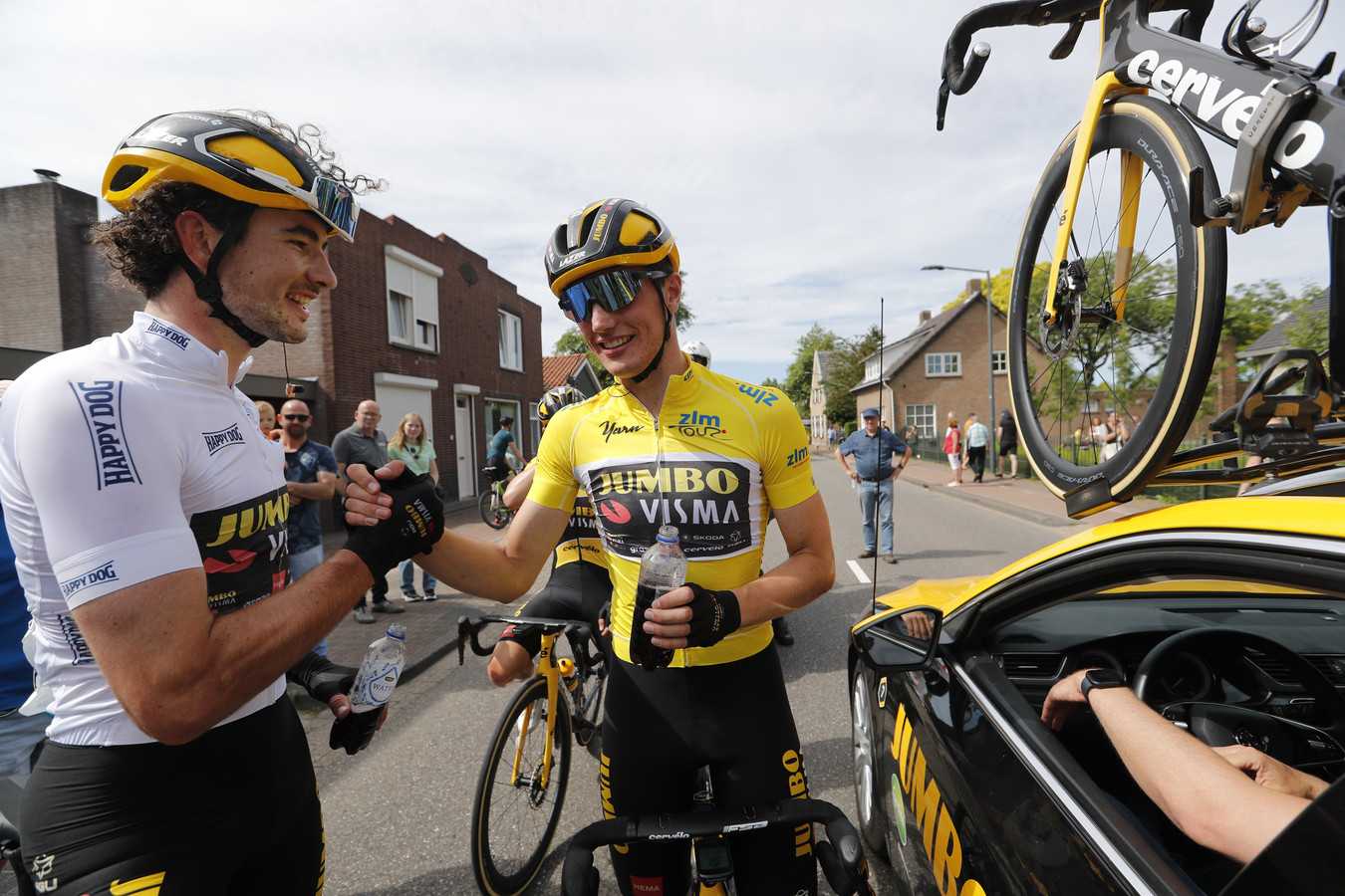 Een selfie met wielergrootheid Cavendish? Tijdens de ZLM Tour heb je de ...