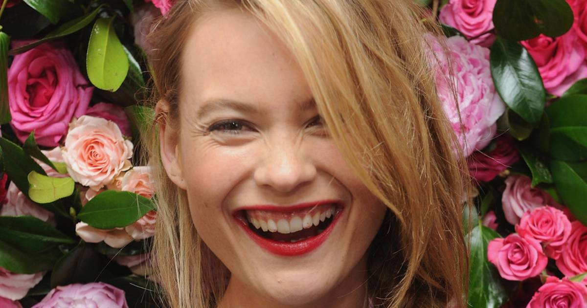 Victoria's Secret-model Behati Prinsloo liefst bh-loos | Wonen | AD.nl