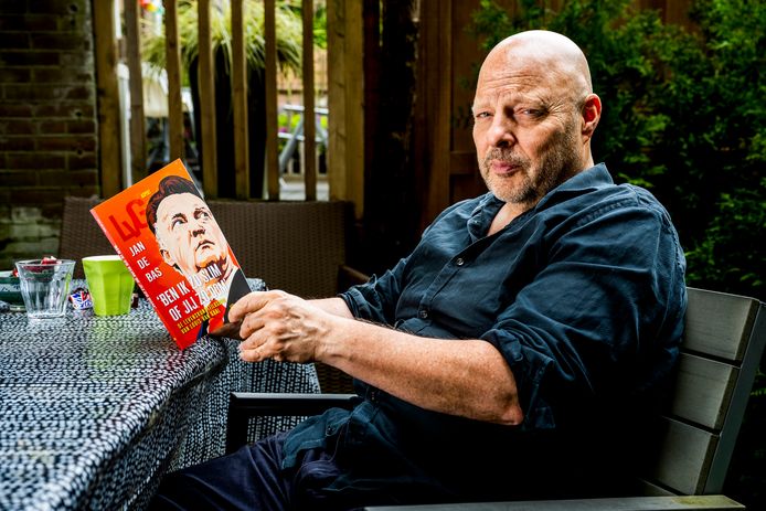 Jan de Bas schreef boek over Willem van Hanegem: ‘Hij is een oprecht ...