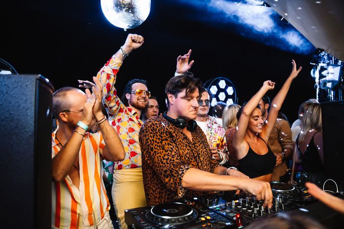 Van een tweedehandsbeurs in de Gentbrugse Meersen tot een discofeest ...