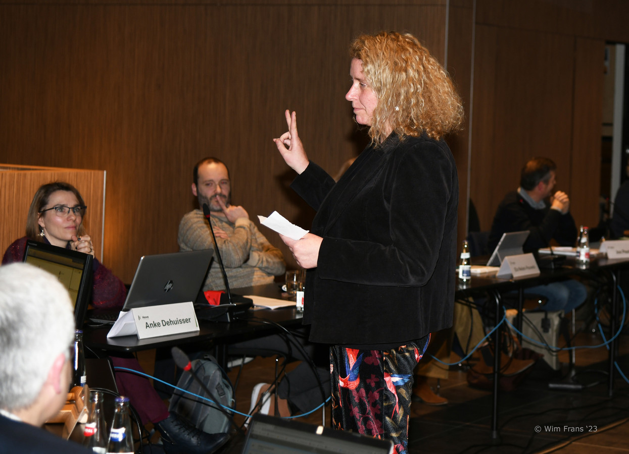 Koen Volckaerts neemt ontslag als schepen en raadslid in Hove | Foto ...