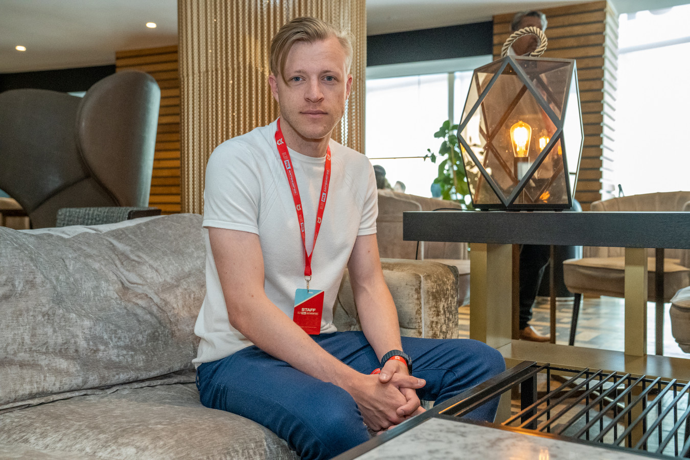 REPORTAGE. WK Counter-Strike palmt eerst Antwerps hotel in, en daarna ... REPORTAGE. WK Counter-Strike palmt eerst Antwerps hotel in, en daarna ...