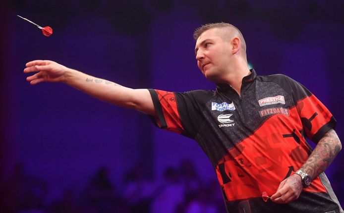 Nathan Aspinall vernedert Jonny Clayton in finale World Matchplay en ...