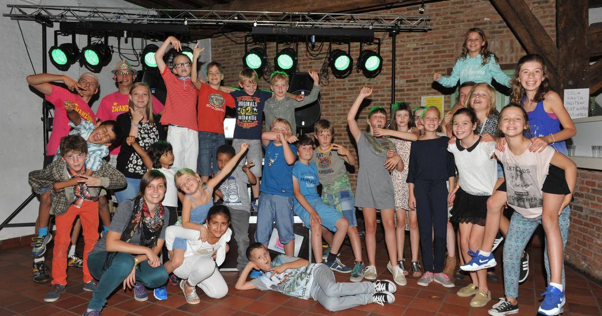 Kinderen nemen met fuif afscheid van zomer | Bonheiden | hln.be