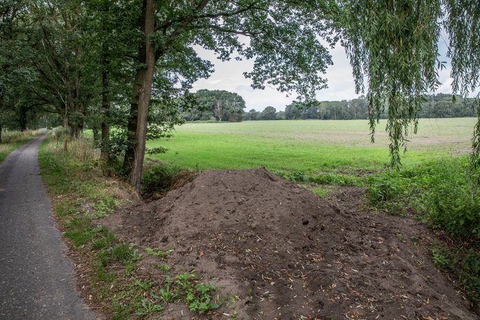 Werk aan tijdelijk riool Stratumse Heide Eindhoven -Geldrop gaat echt ...