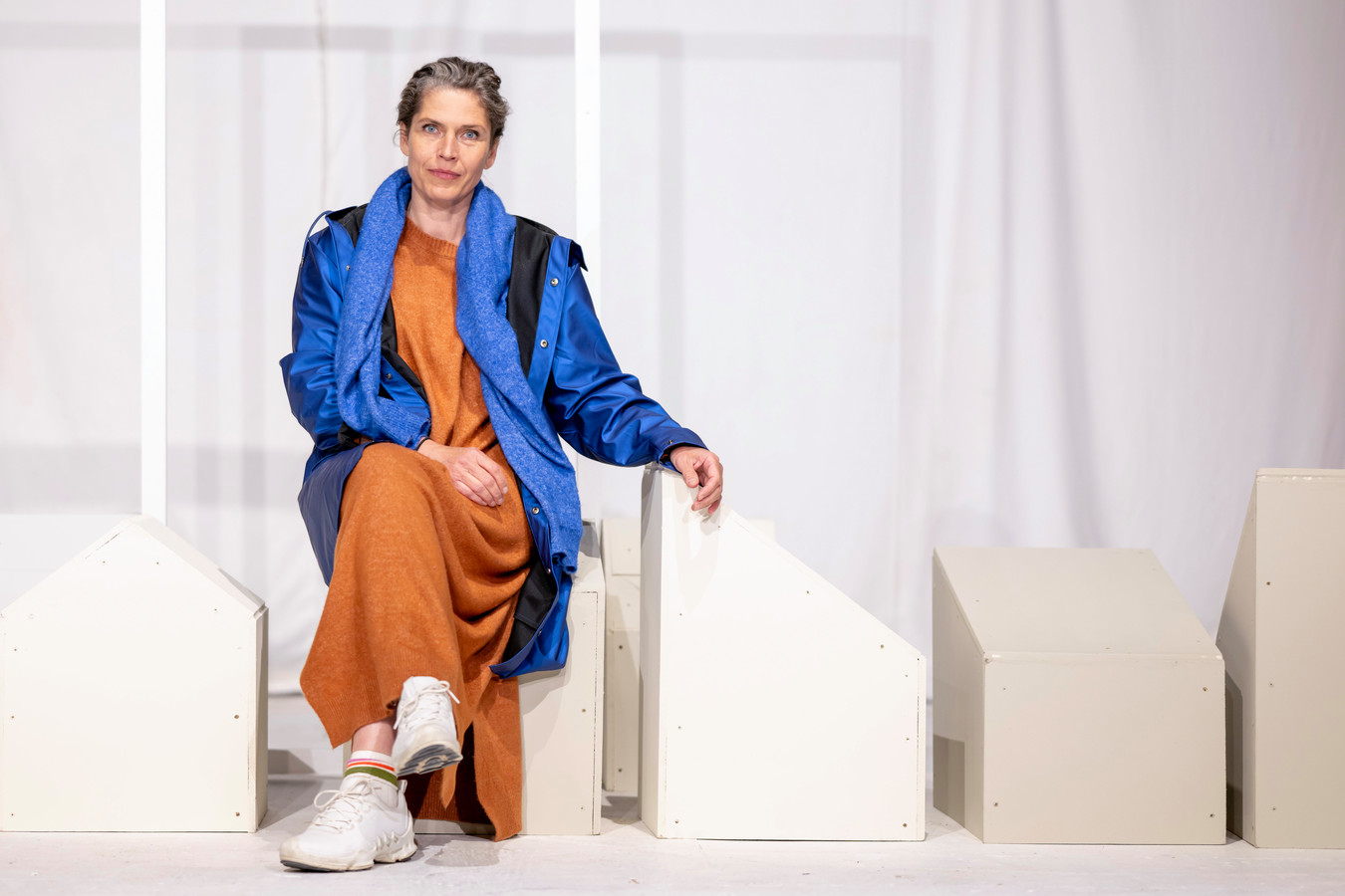 Toneelkring Wij neemt voor nieuwe productie Joke De Vinck als regisseur ...