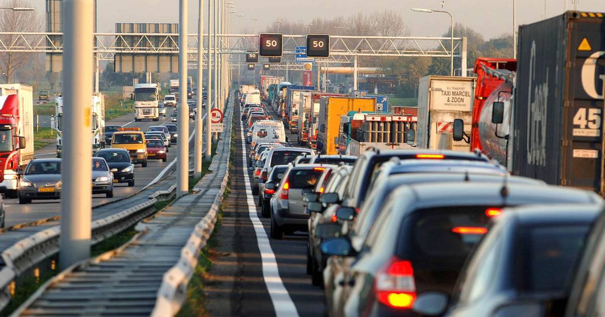 Fileleed A27: Breda - Utrecht bovenaan de nationale file top 10 | Breda ...