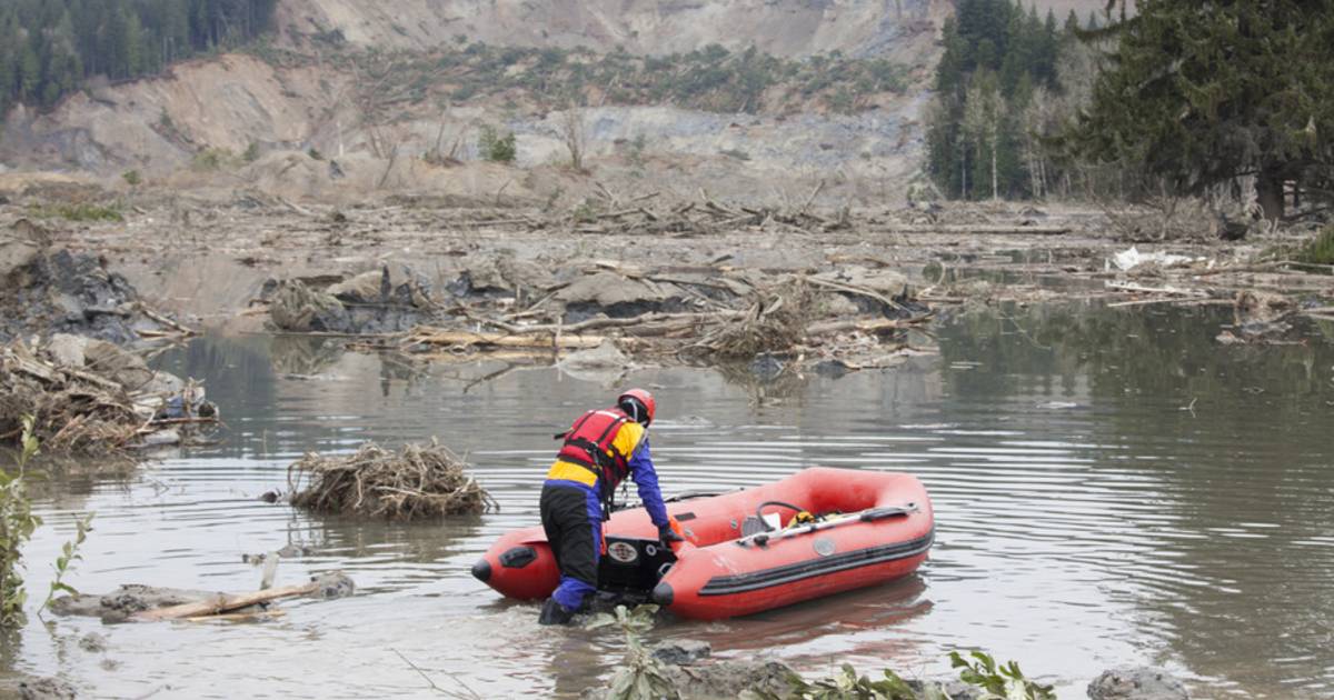 Modderstroom VS: 'Lijken steken uit de modder' | Buitenland | AD.nl