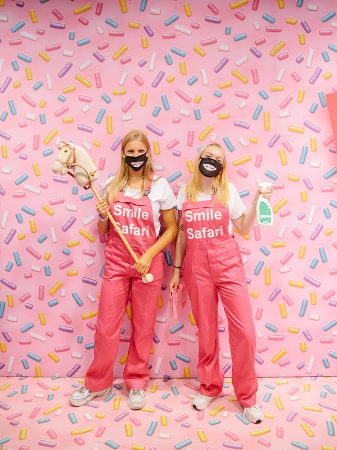 Smartphone in de aanslag op Smile Safari: hét Instagram-museum is terug ...