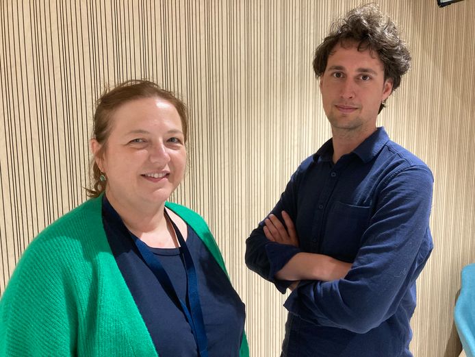 Nieuw ochtendprogramma en reeks over strandcabines bij Radio Noordzee ...