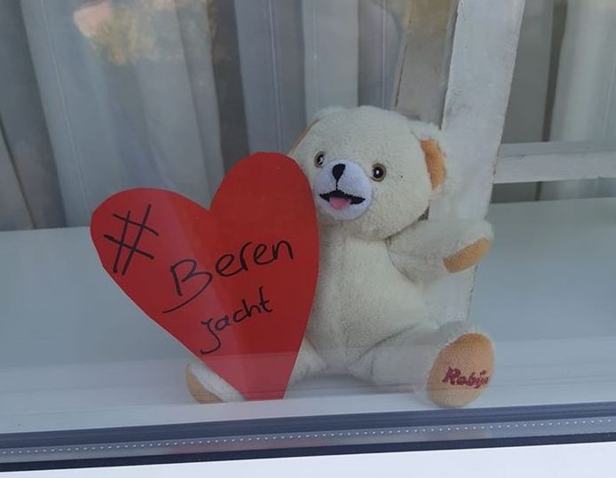 Berenjacht gaat 'viraal’ in Nederland, kinderen kunnen beren zoeken in ...