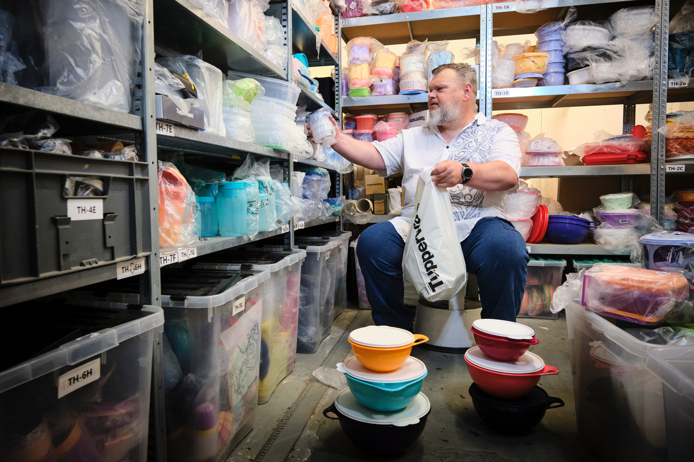 Ernstig zieke Dennis is blij met elk moment dat hij Tupperware kan ...