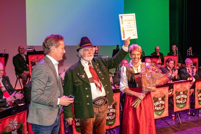 Bert de Proost krijgt vrijwilligersonderscheiding in Bergeijk | Kempen ...