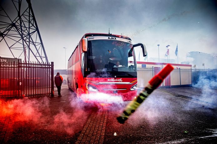 Hoogspanning rond de Klassieker: ‘Schreeuw Feyenoord naar de ...