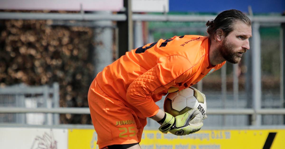 Van Strien volgt Ribbens op als keeperstrainer TOP Oss | TOP Oss | bd.nl