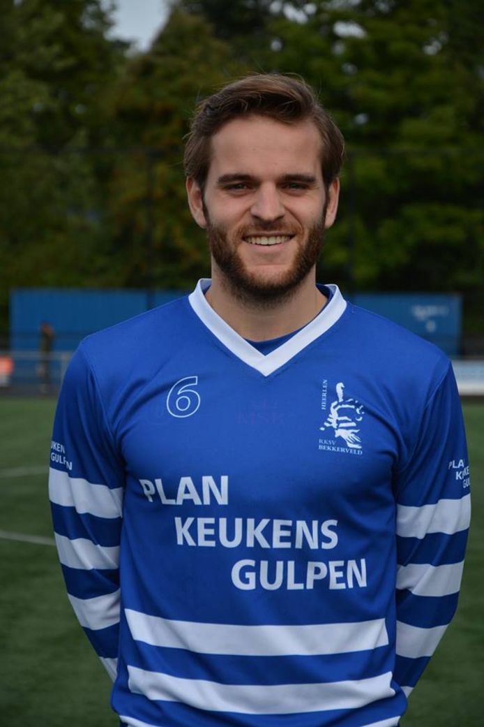 Wouter Peters van Bekkerveld naar Nuenen | Amateurvoetbal | ed.nl