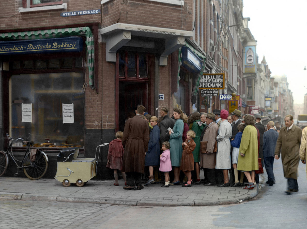 Jakob wil met ingekleurde foto’s Tweede Wereldoorlog weer onder de ...