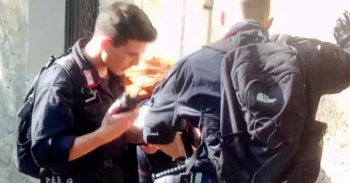 Hoe de politie Sacha C. na dubbele moord slapend op een bankje bij een ...