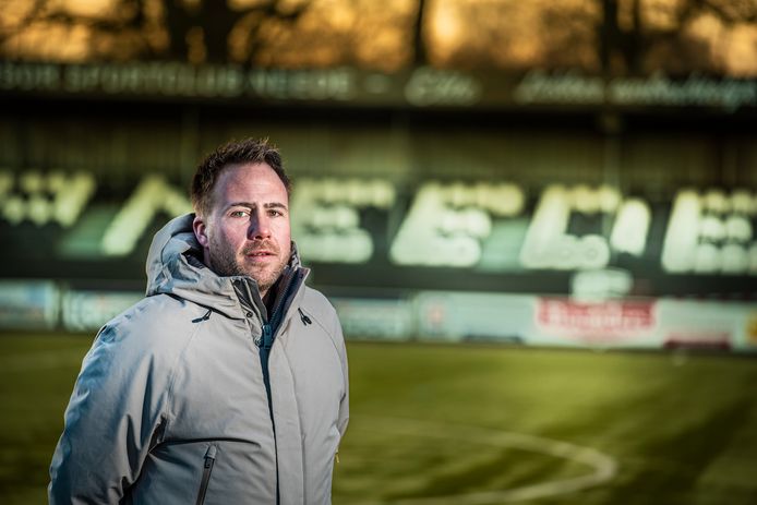 Er is werk aan de winkel voor Kevin Vos bij Sportclub Neede ...