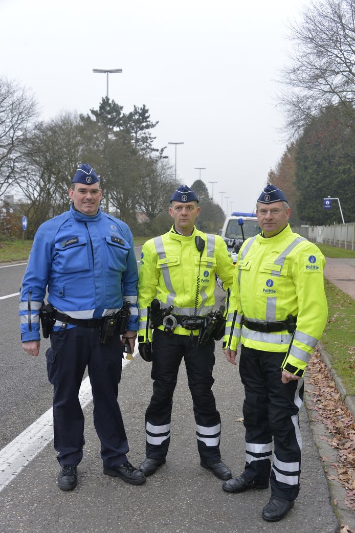 Nieuwe uitrusting voor de politie | Turnhout | hln.be