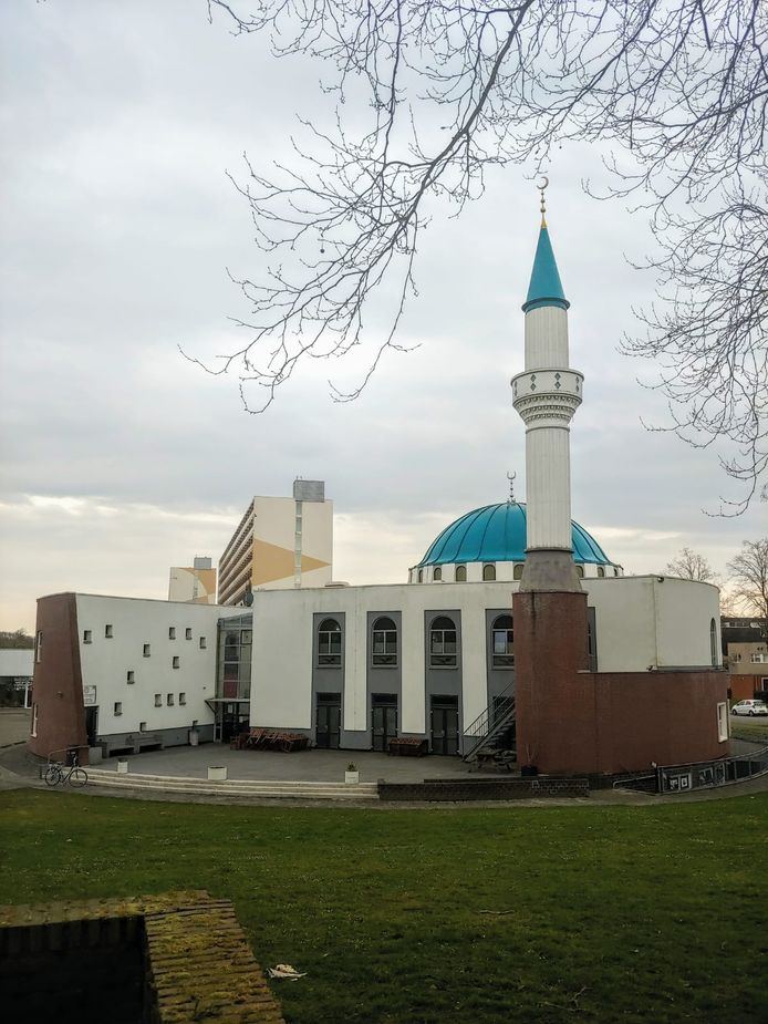 Drie dagen binnenkijken bij de Turkse Ulu Moskee: ‘Kom een hapje met ...