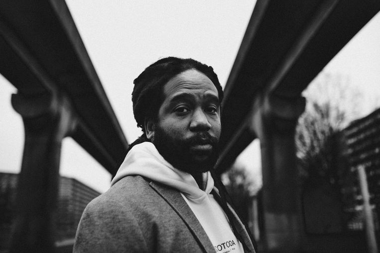 Zanger Glen Faria: ‘Succes betekent nu dat iemand iets aan mijn liedjes ...