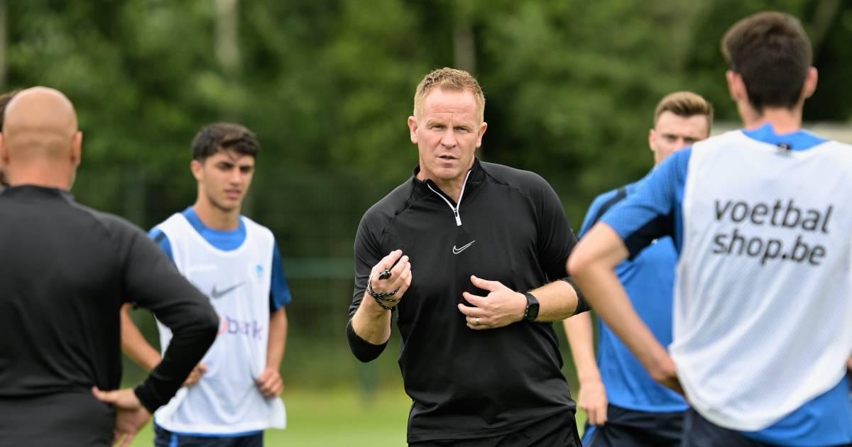 Wouter Vrancken overschouwt eerste trainingsdagen bij Racing Genk ... Wouter Vrancken overschouwt eerste trainingsdagen bij Racing Genk ...