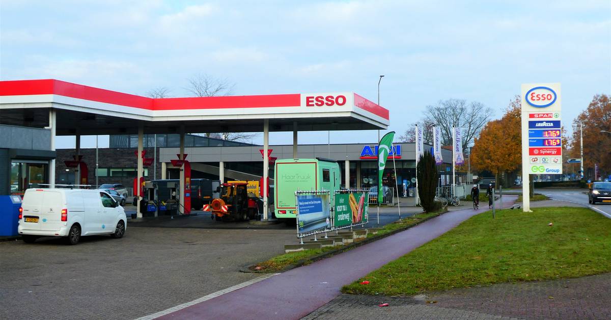 Esso sluit twee benzinepompstations in Boxtel, Tinq verder in onbemand ...