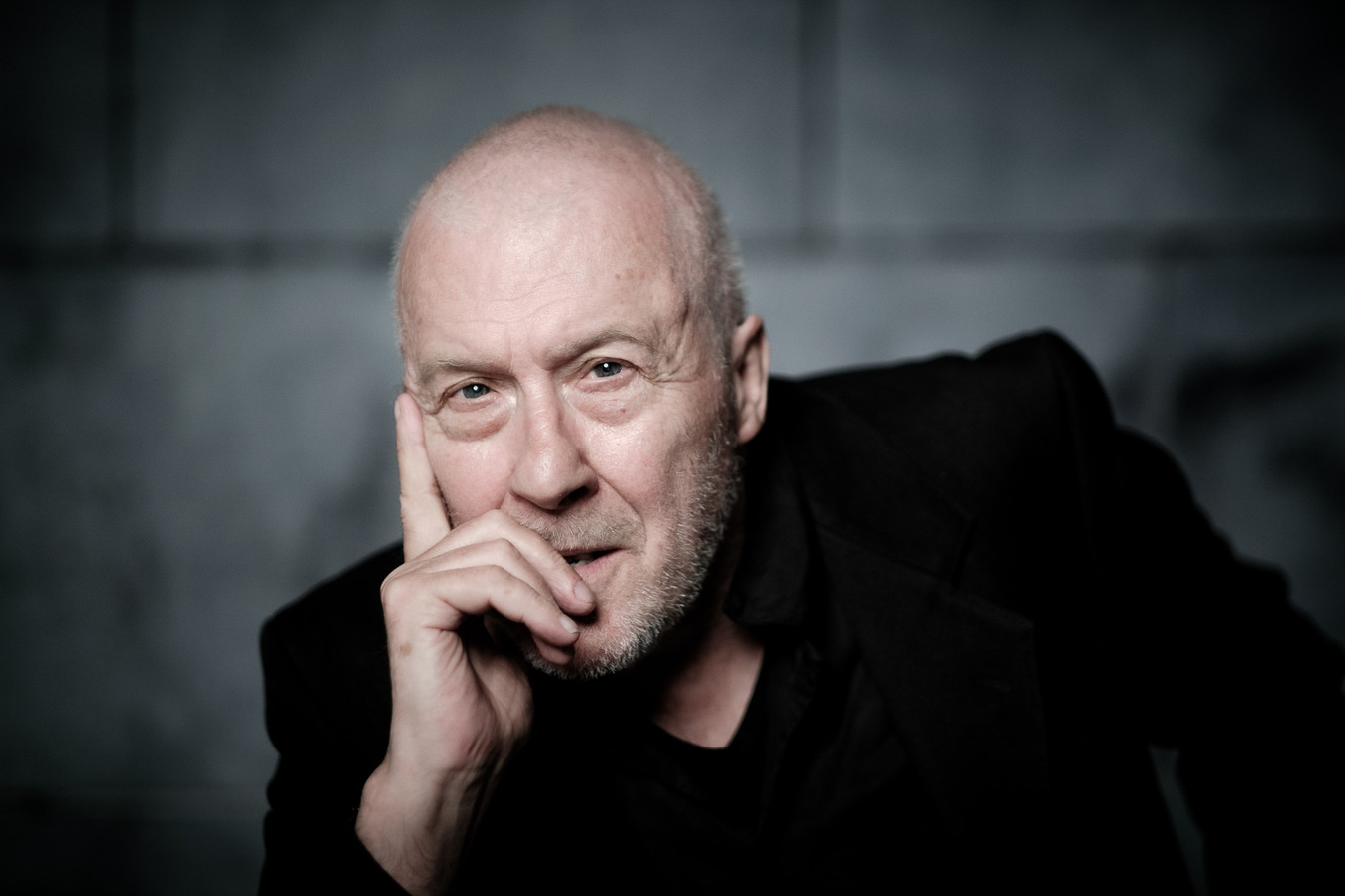 PORTRET. Oostende neemt afscheid van Arno Hintjens (72): Olala, c’était ...