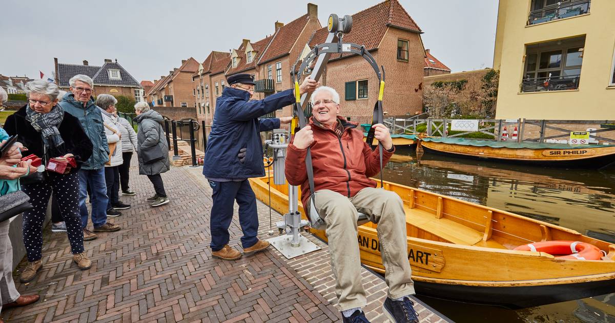 Mindervaliden kunnen mee met fluisterboot in Zutphen: ‘Je moet ...