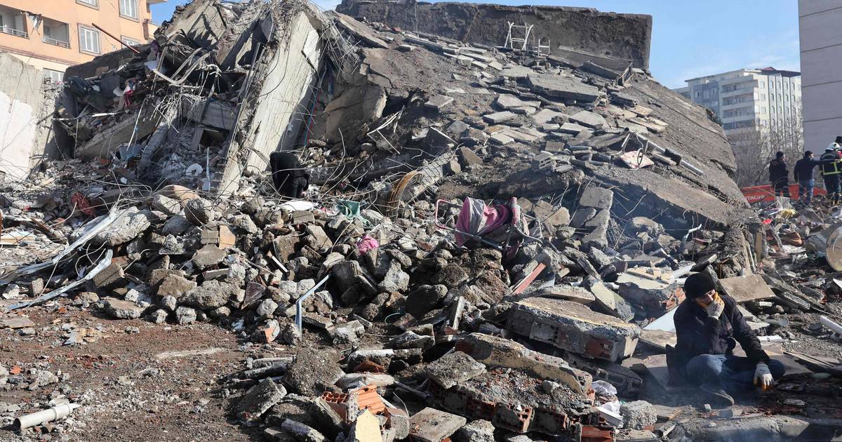 Zesduizend jaar oude stad Gaziantep grotendeels in puin: ‘Aangezicht is ...