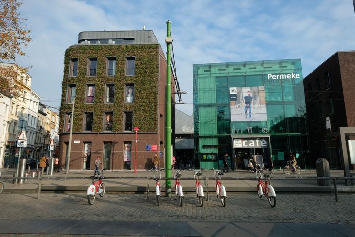 Bibliotheek Permeke ontvangt 2.200 bezoekers per dag (en die zijn best ...