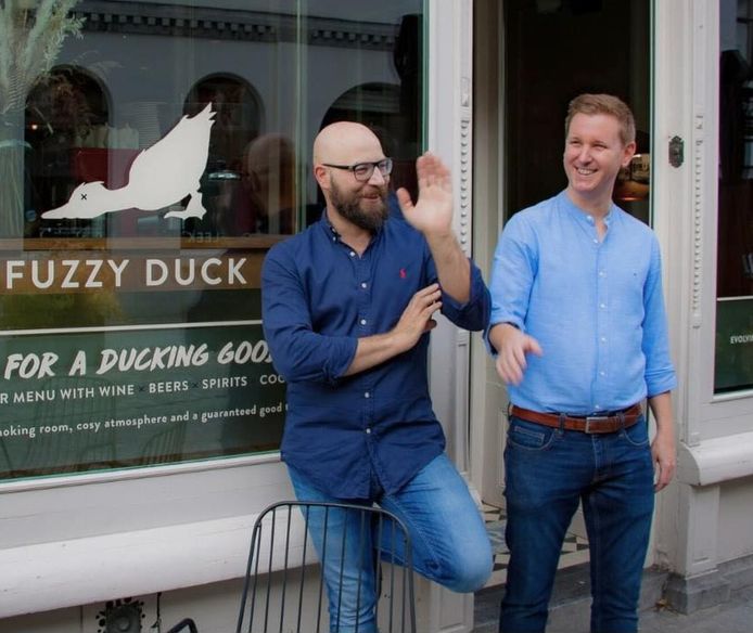 Cocktail- en wijnbar ‘Fuzzy Duck’ in Oudenaarde zoekt overnemer: “Eind ...