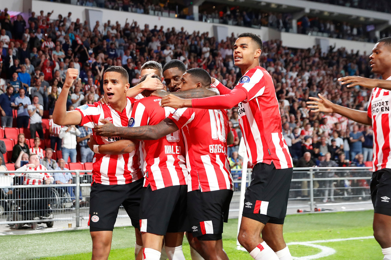 Alle cijfers op een rij: Voor PSV staan komend halfjaar tientallen ...