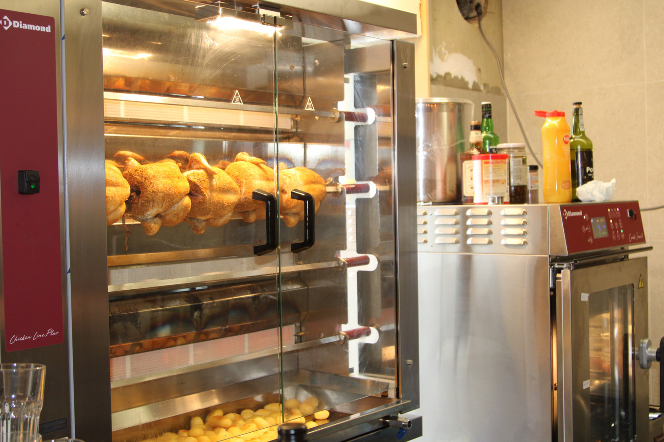 NET OPEN. Kevin Paulus opent met Ma Cocotte zijn tweede zaak in Halle ...