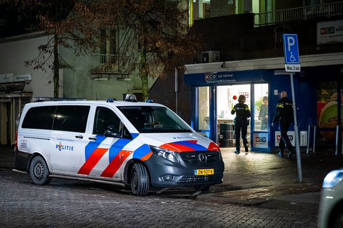 Buurtsuper aan de Groenezoom weer doelwit van gewapende overvallers ...