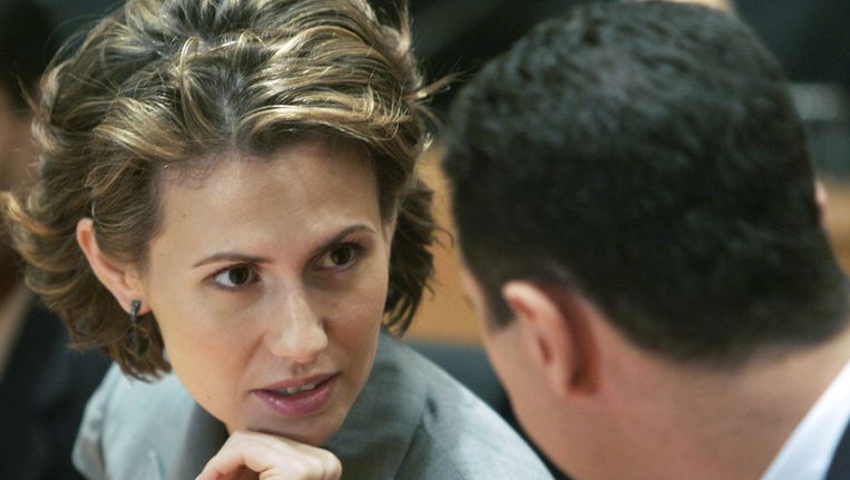'Naïeve' Vogue-journaliste klaagt dat ze is bedrogen door Asma Assad