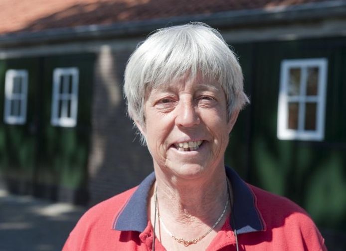 Zilveren Anjer ontroert Ria Geluk | Overig | pzc.nl