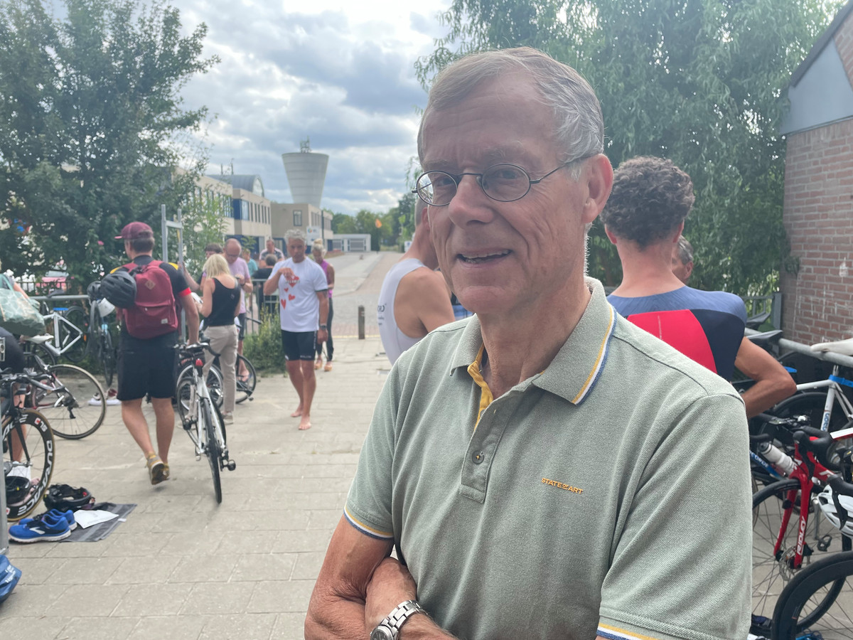 Vijf oud-collega’s zwemmen, fietsen en lopen om Melanie na twee ...