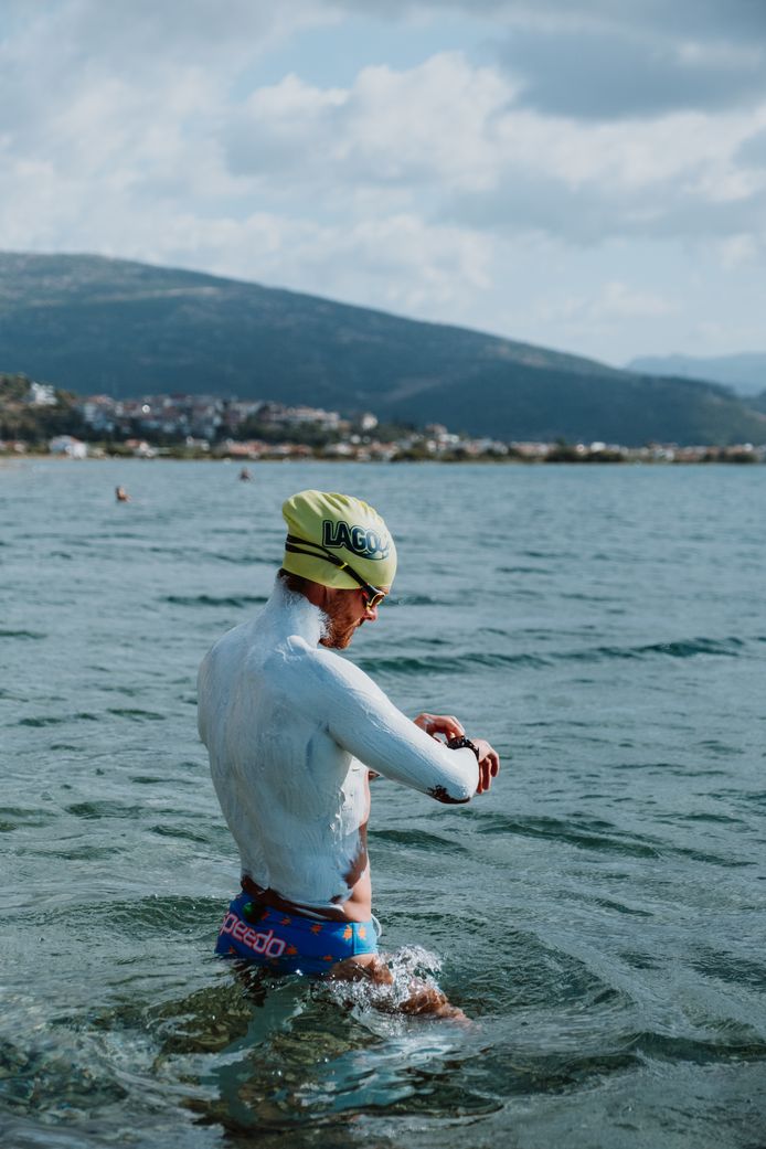 Redder Matthieu Bonne (29) begonnen aan wereldrecordpoging non-stop ...