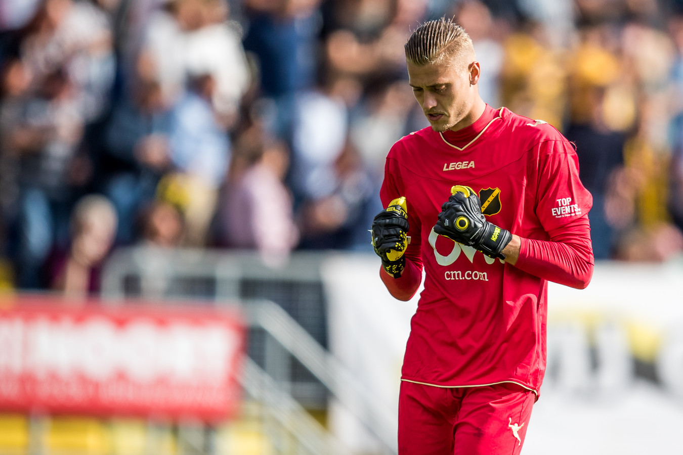 De NAC-jaren van een knettergekke Oranje-doelman: ‘Noppert op het WK ...