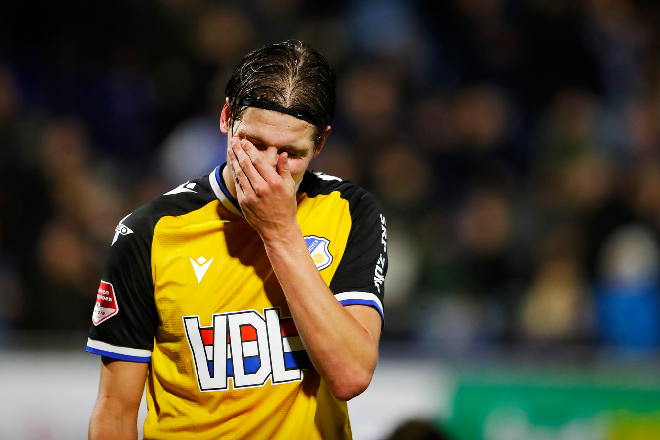 Peijnenburg strijdbaar na blessure-drama: ‘Alleen een traan gelaten in ...